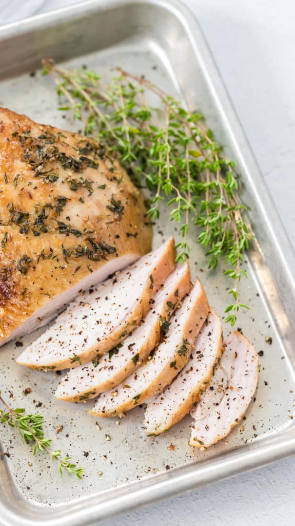 The Best Turkey Rub (Fresh or Dried Herbs) - Foodie and Wine