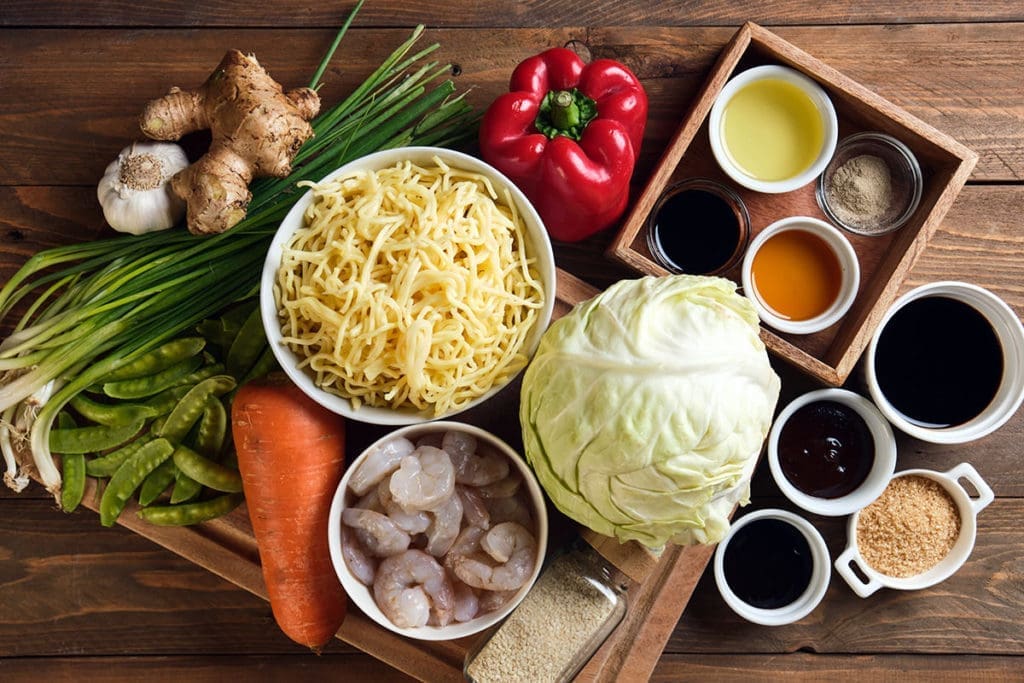 Restaurant-Style Shrimp Lo Mein (Only 20 Minutes) - Foodie And Wine