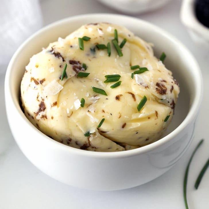 Truffle Butter (Use White or Black Truffles) - Foodie and Wine